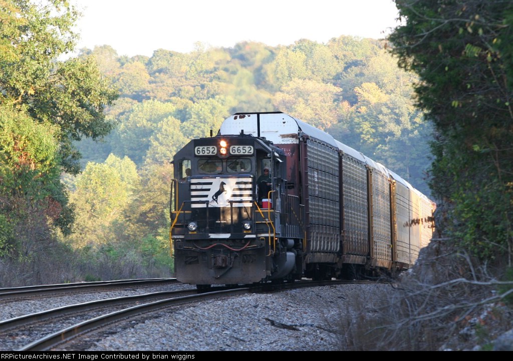 NS 6652 25N Milltown IN